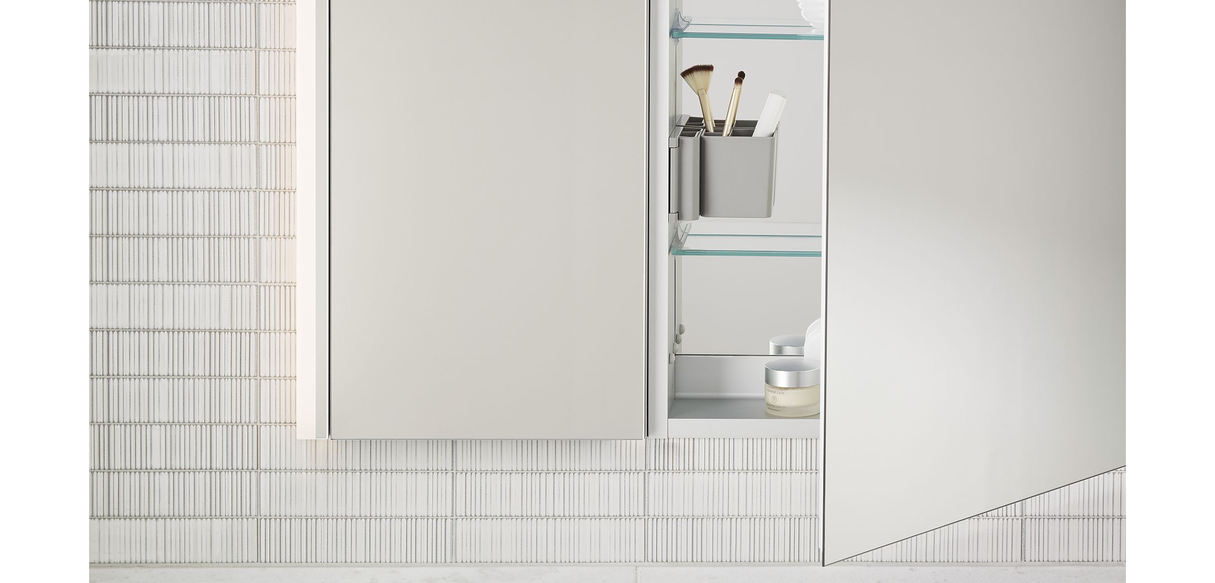 Uplift Tech Collection | Robern