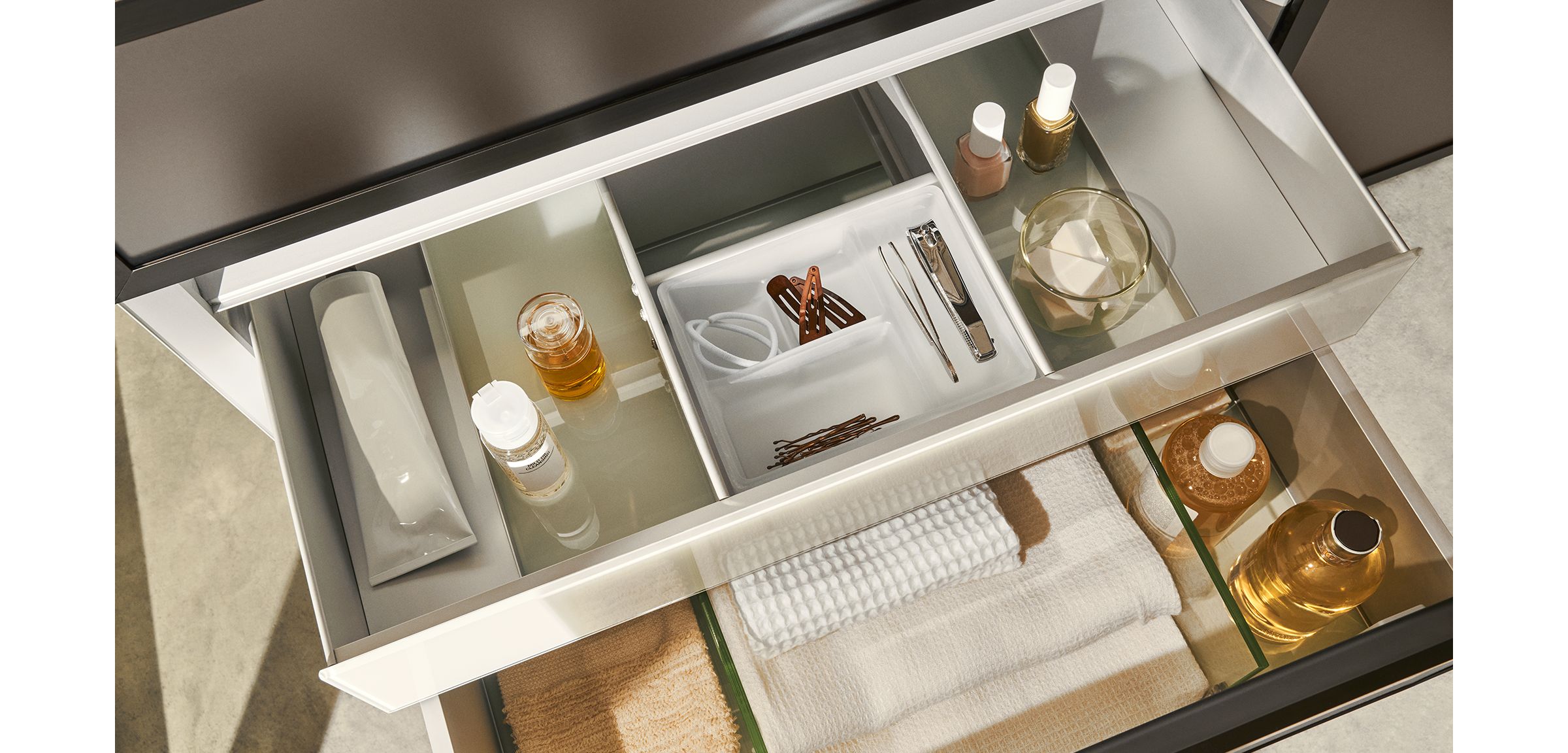 Luxury Bathroom Vanities | Robern